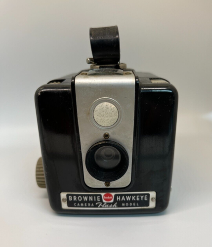 Vintage Kodak Brownie Hawkeye Camera Flash Model 1959 Box Camera ...