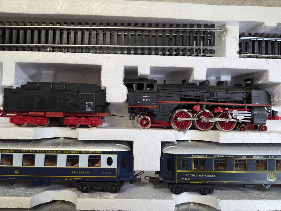 Model Trains HO Scale Lima Orient Express Train Complete Set | eBay