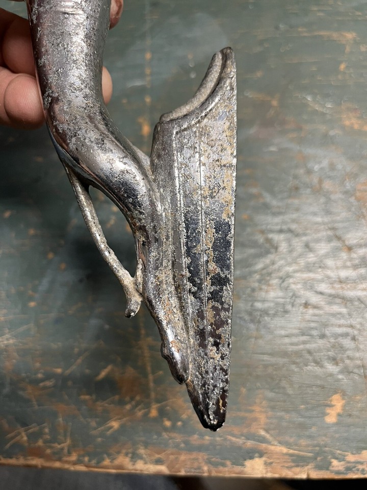 Badger 1930s FORD GREYHOUND HOOD ORNAMENT Box RADIATOR CAP MASCOT ...