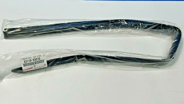 53119-53010 Toyota Protector Radiator Grille 5311953010 Genuine OEM ...