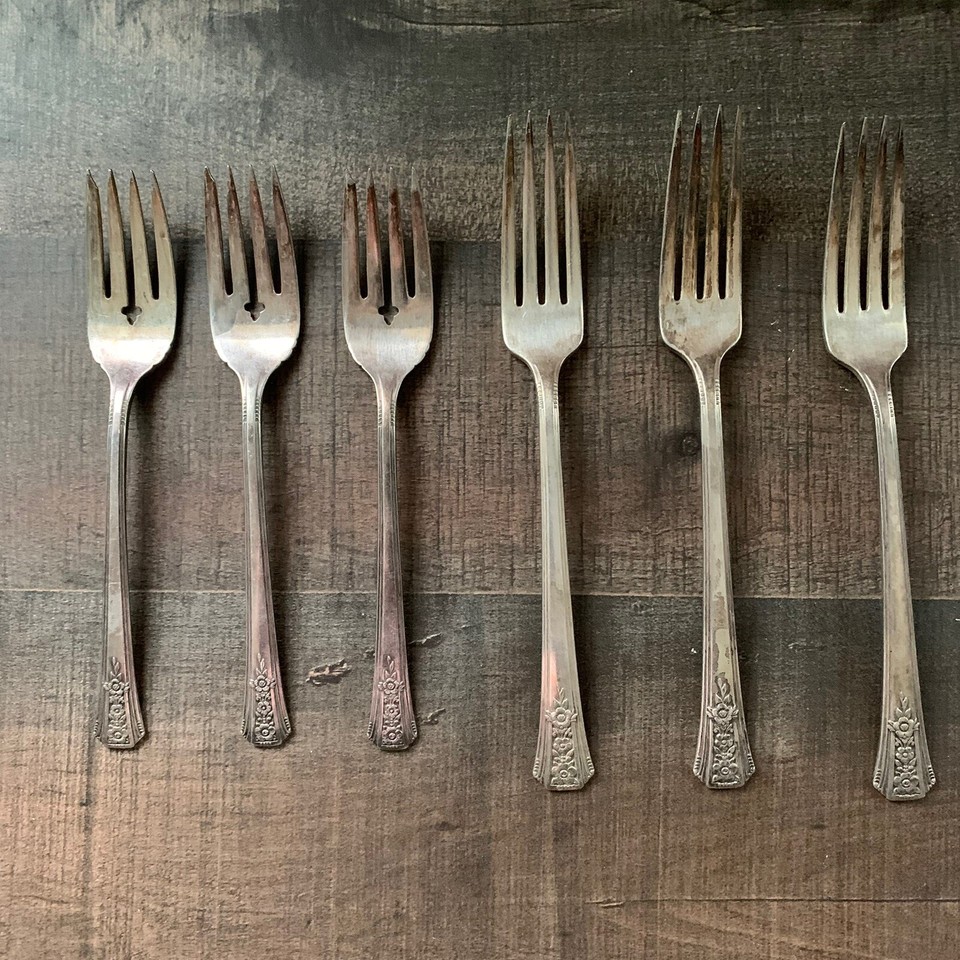 Oneida Community QUEEN BESS 6 pc set 1946 3 Dinner 3 Salad Forks Silver Plate | eBay