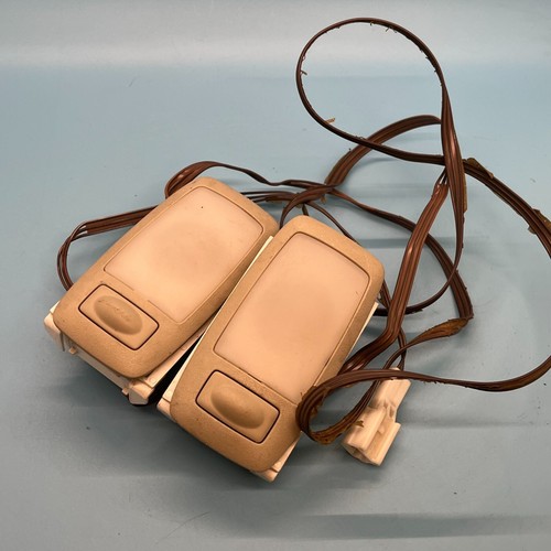 09 10 11 12 13 OEM Infiniti G37 Interior Rear Side Dome Light Lamp ...