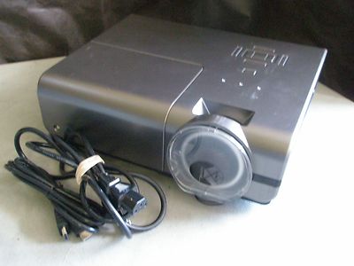 OPTOMA TH1060p DLP PROJECTOR,4500 LUMENS, WORKS GREAT!! CLEAR & BRIGHT ...