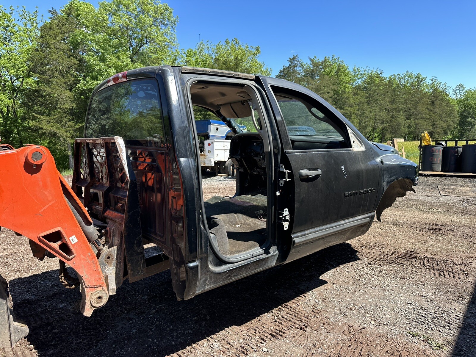03 04 05 06 Dodge Ram 2500 Quad Cab truck cab shell assembly Complete ...