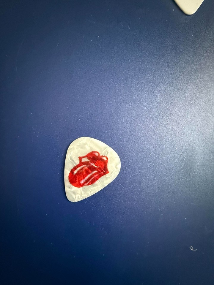 ROLLING STONES - KEITH RICHARDS ))) guitar pick - VERY RARE #7 | eBay