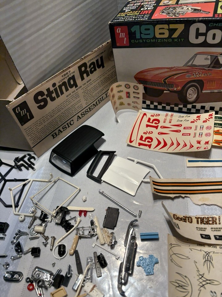 Vintage 67’ Chevy Vette Sting Ray Convertible AMT Customizing Kit ...