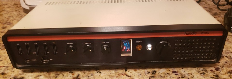 Handic USA 2305 CB Radio Base Station/Basstation 23 Channel Swedish,See ...