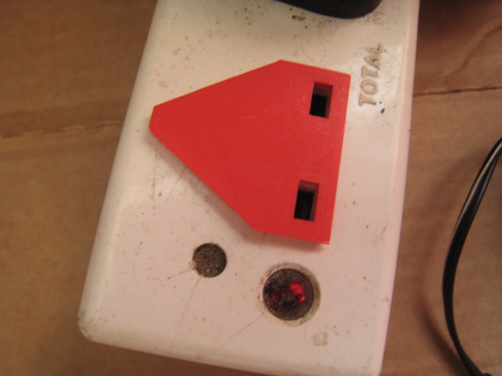 AC Adaptor plug - Fix your Missing Earth Pin / Broken Top Pin UK Plugs ...