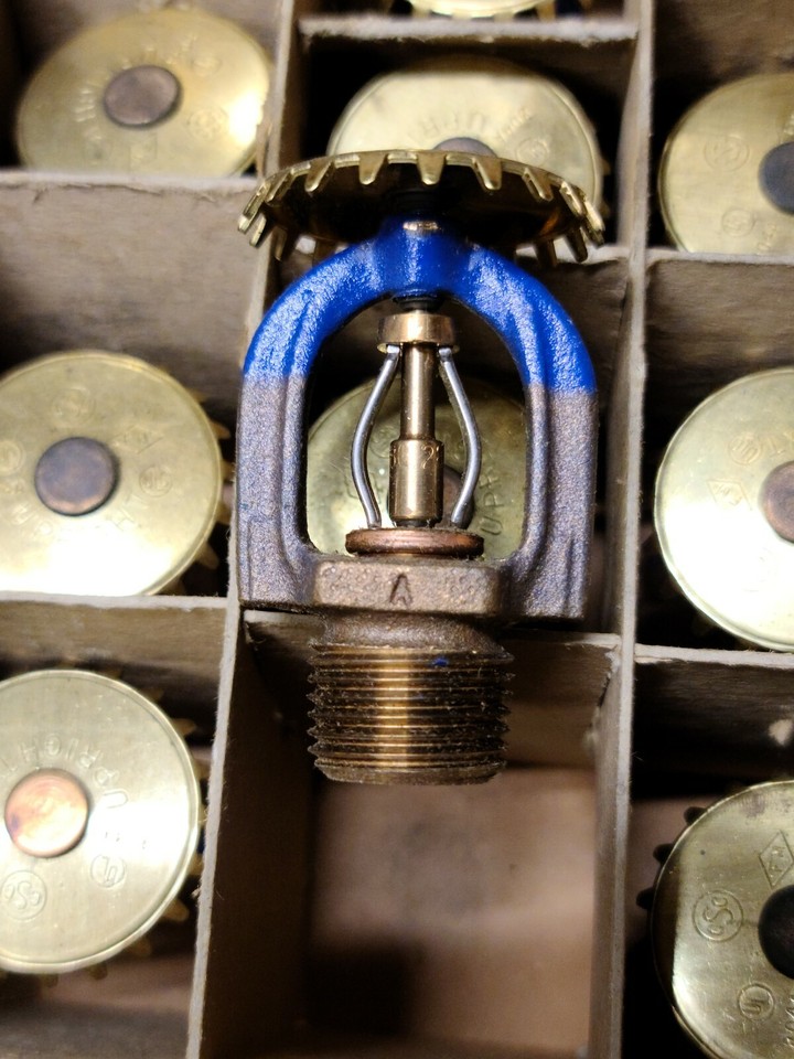 (4)CENTRAL 804A Sprinkler Heads UPRIGHT Blue 1R-1496-D13 | eBay