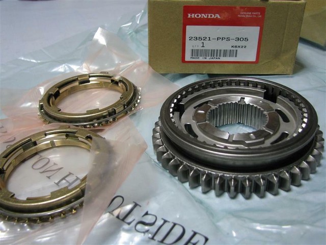 Genuine Honda Synchronizer Sleeve and Hub Set (1-2) Gears 23521-P21-315 ...