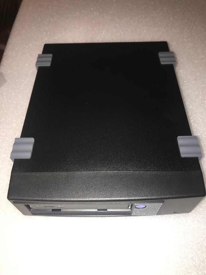 IBM LTO-8 HH SAS EXT Tape Drive (12TB/30TB) INTERNAL LTO8 IN GENERIC ...