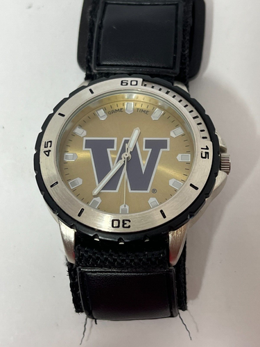 Working Men's Silver and Black Game Time Wisconsin Badgers Quartz Watch ...