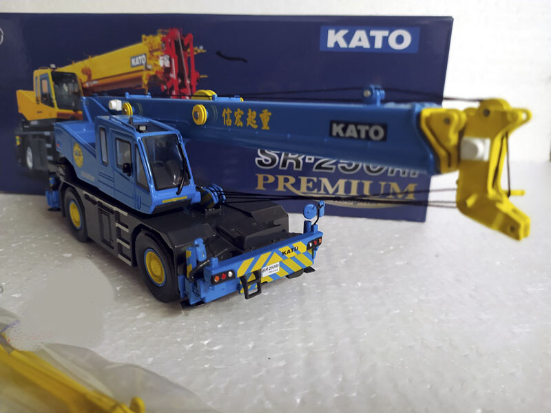 for KATO SR-250Ri Xinhong Commemorative Edition Crane 1/50 Truck Pre ...