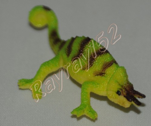 10 plastic full colour lizards lizard reptile Party bag toy FREE POST ...