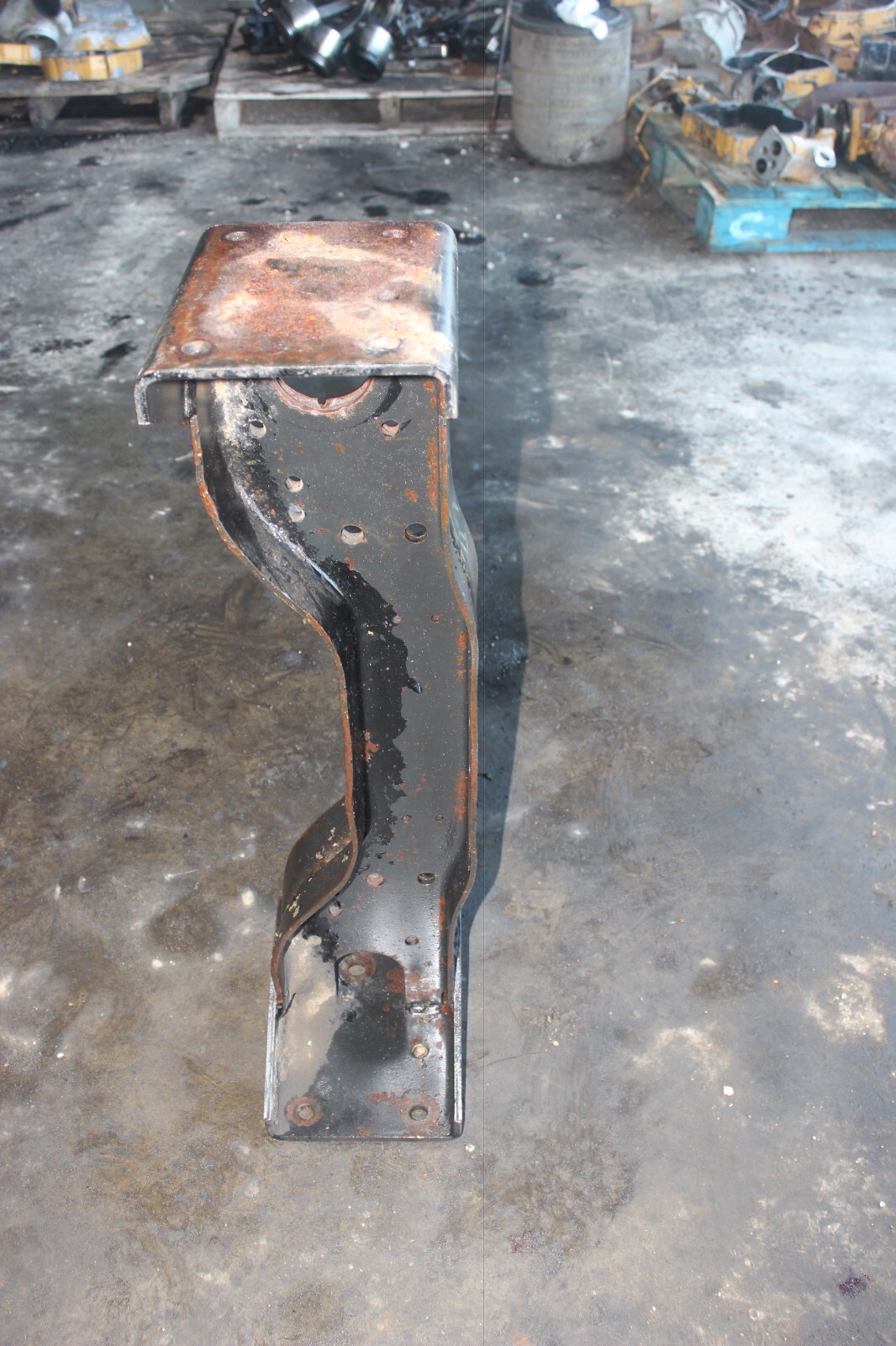 MACK FRAME CROSSMEMBER | eBay