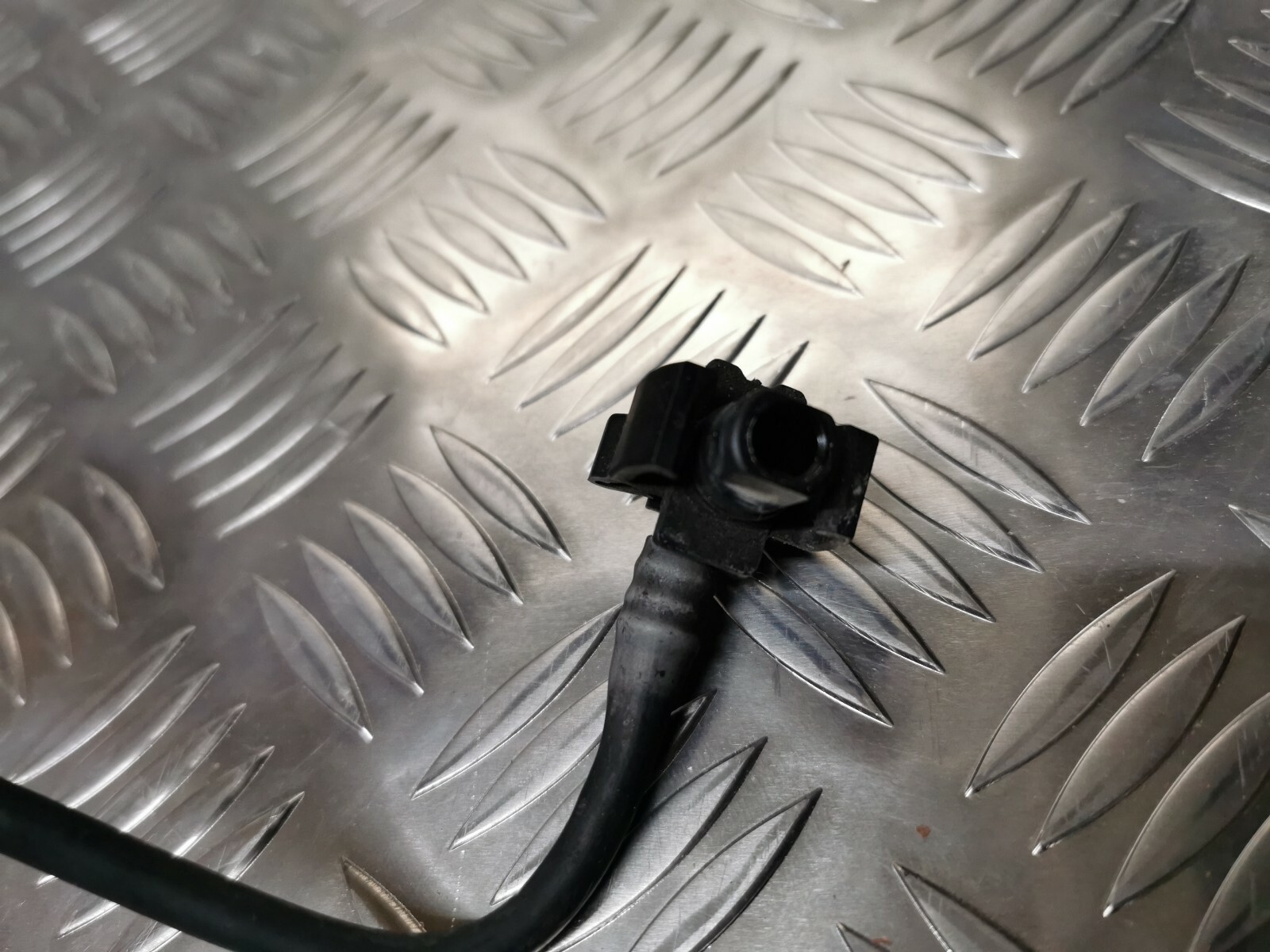 Citroen DS3 Radiator expansion tank antifreeze overflow pipe 1.6 HDI ...