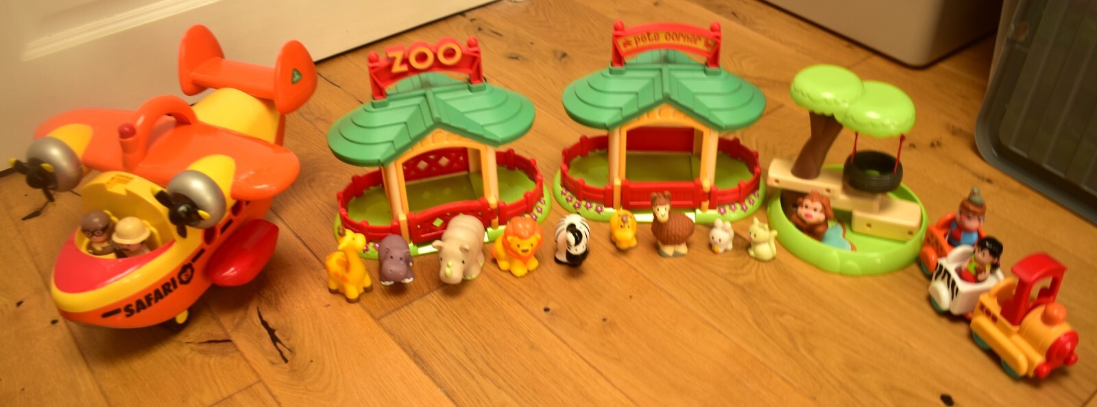 ELC Zoo Monkey Swing Pet Corner Safari Plane (Sound) Animals Figures ...