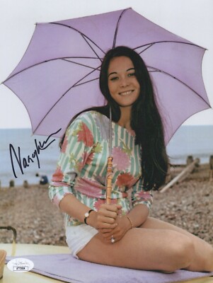 Nancy Kwan Hand Signed WONDER WOMEN 8x10 Photo DR. TSU Autograph JSA ...