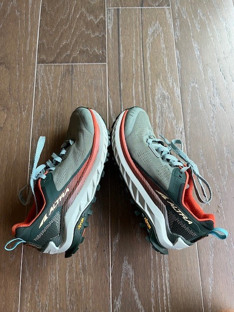 ALTRA OLYMPUS 4 GREEN MEN'S RUNNING SHOES SIZE US 9.5 | eBay