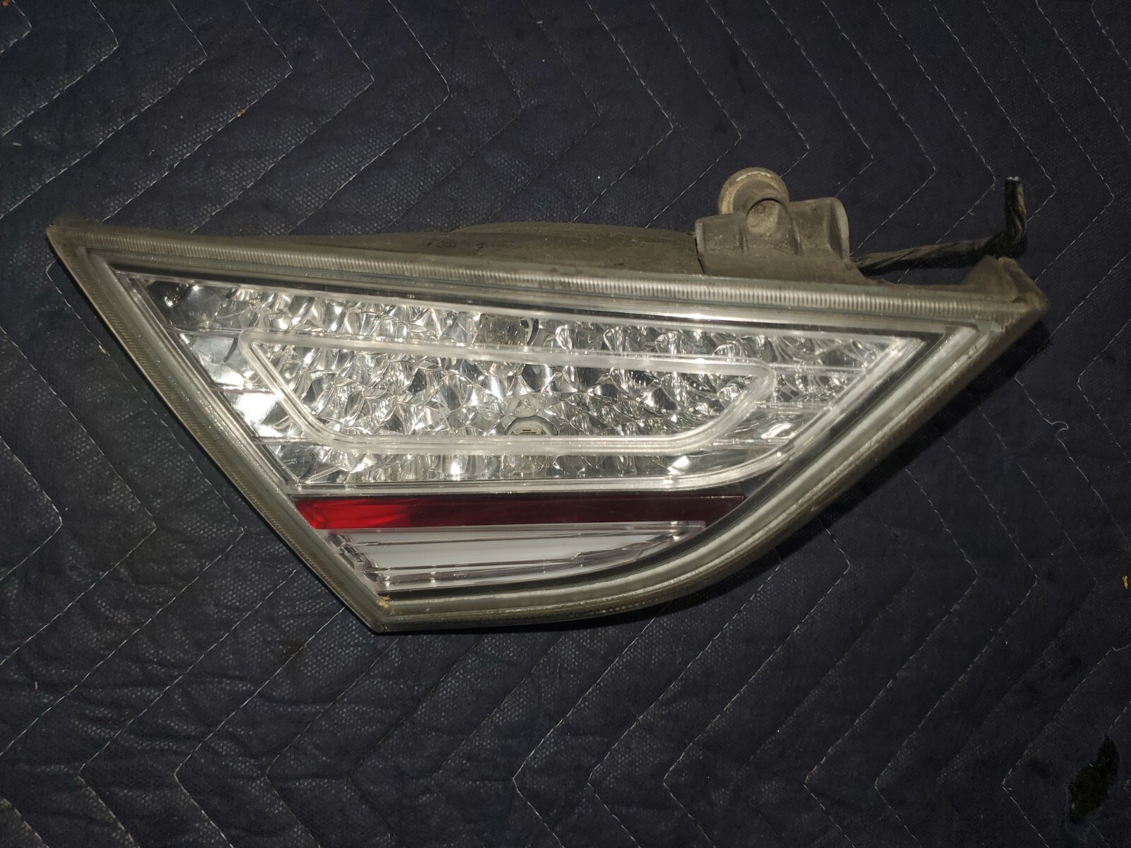OEM Hyundai Sonata Hybrid Inner Left Driver Side Tail Lamp 92403-4R000 ...