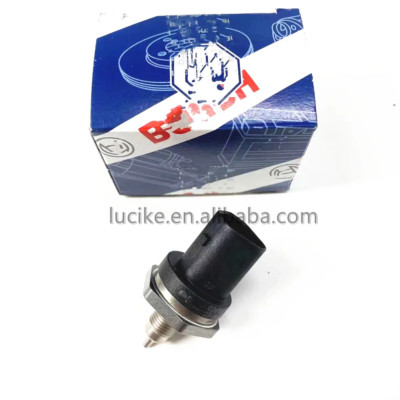 Fuel Injector Pressure Sensor For Land Rover Evoque LR054622 LR108241 ...