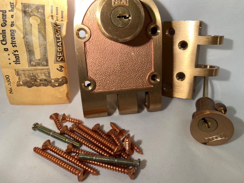NOS VINTAGE SEGALOCK ONE 688 SOLID BRONZE DEADLOCK WITH BOX, 2 Keys ...