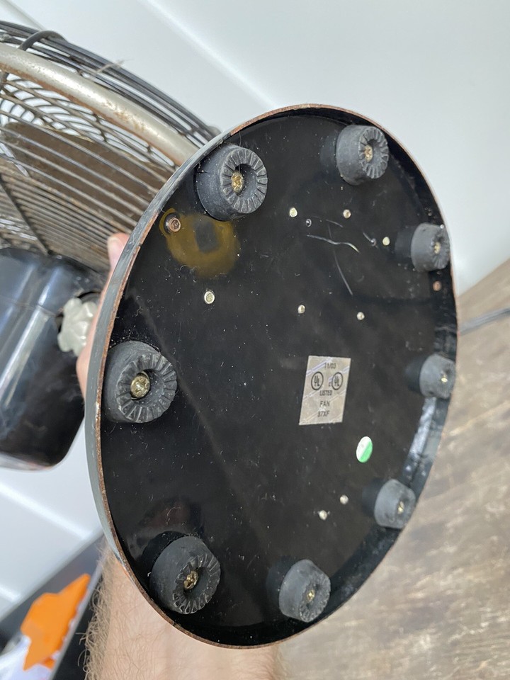 Vintage Hunter Century 12" All Steel 3 Speed Oscillating Table Fan ...