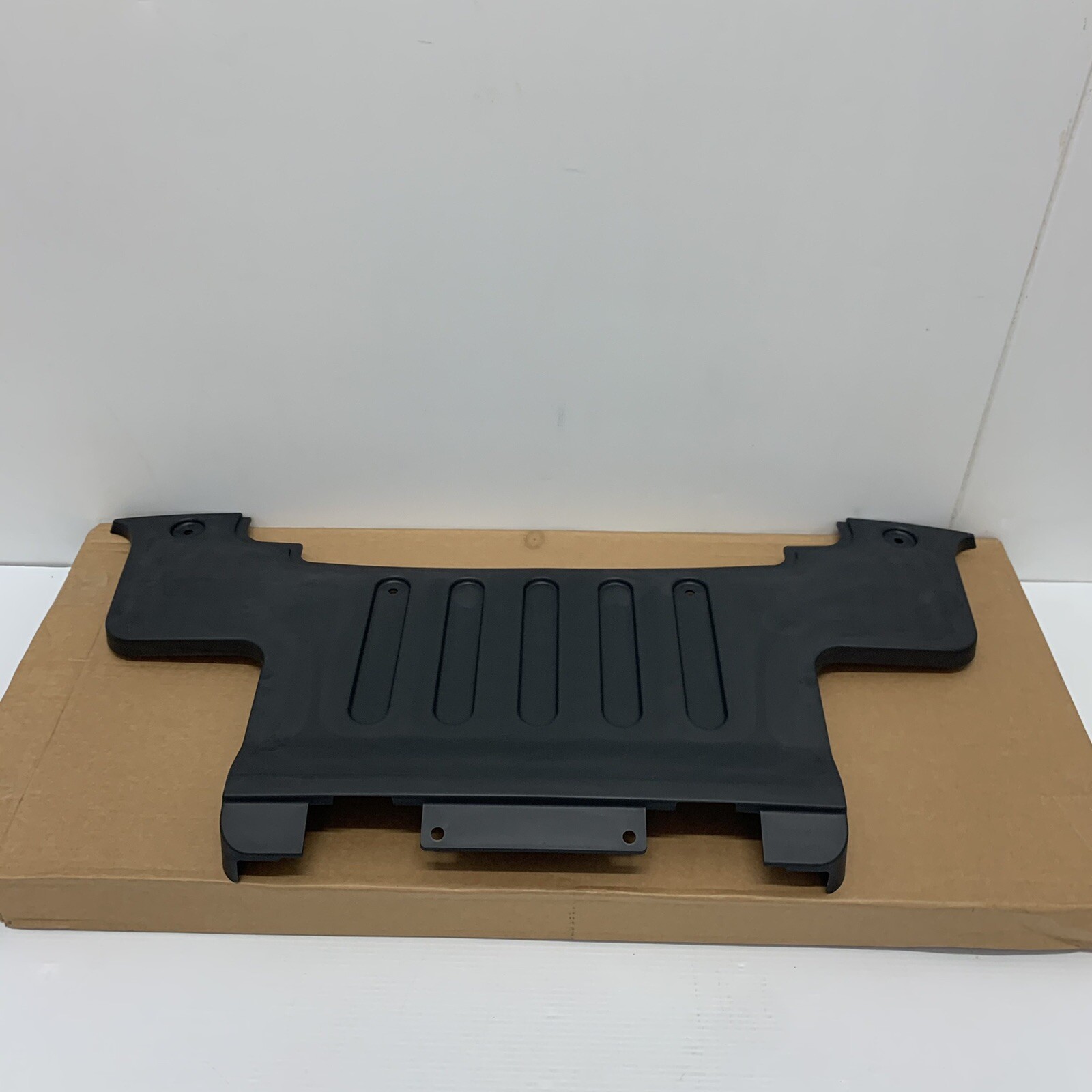 LAND ROVER RANGE ROVER REAR BUMPER UNDER BODY SPLASH SHIELD PANEL OEM ...
