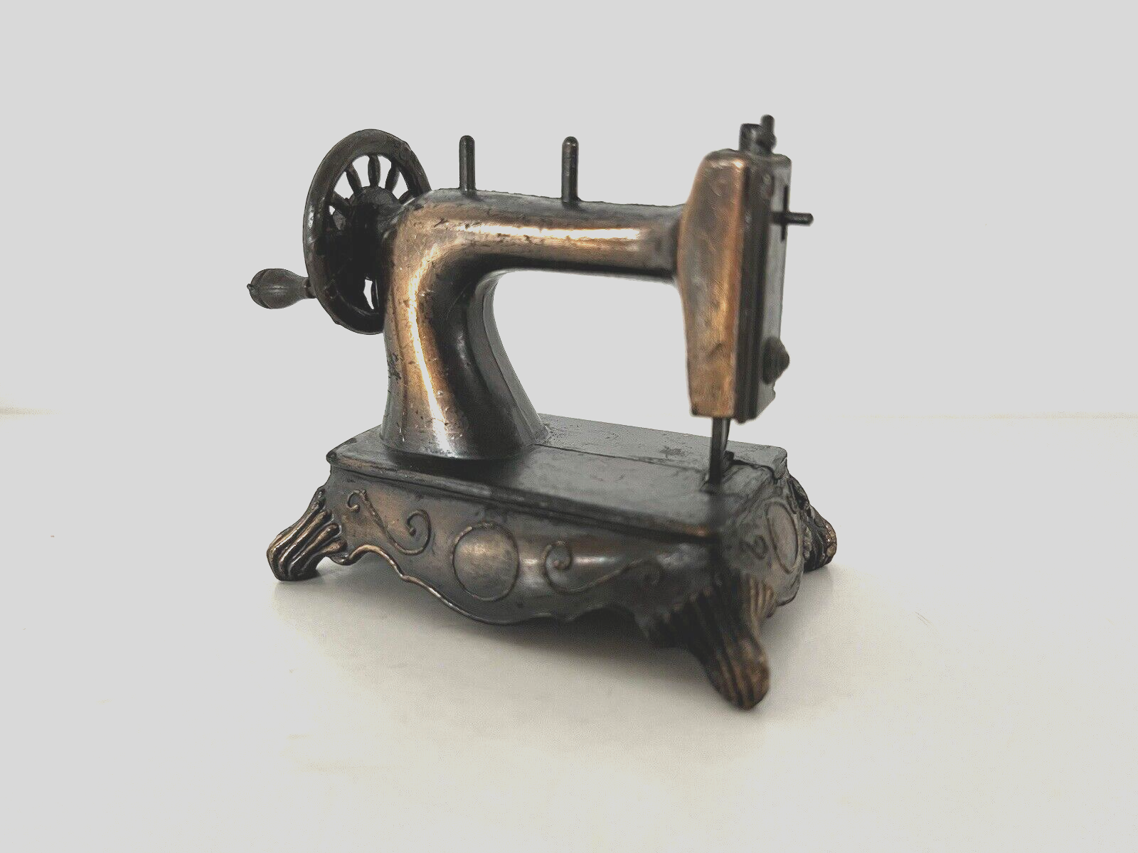 Vintage 1976 Durham Industries Die cast Metal Dollhouse Sewing Machine ...