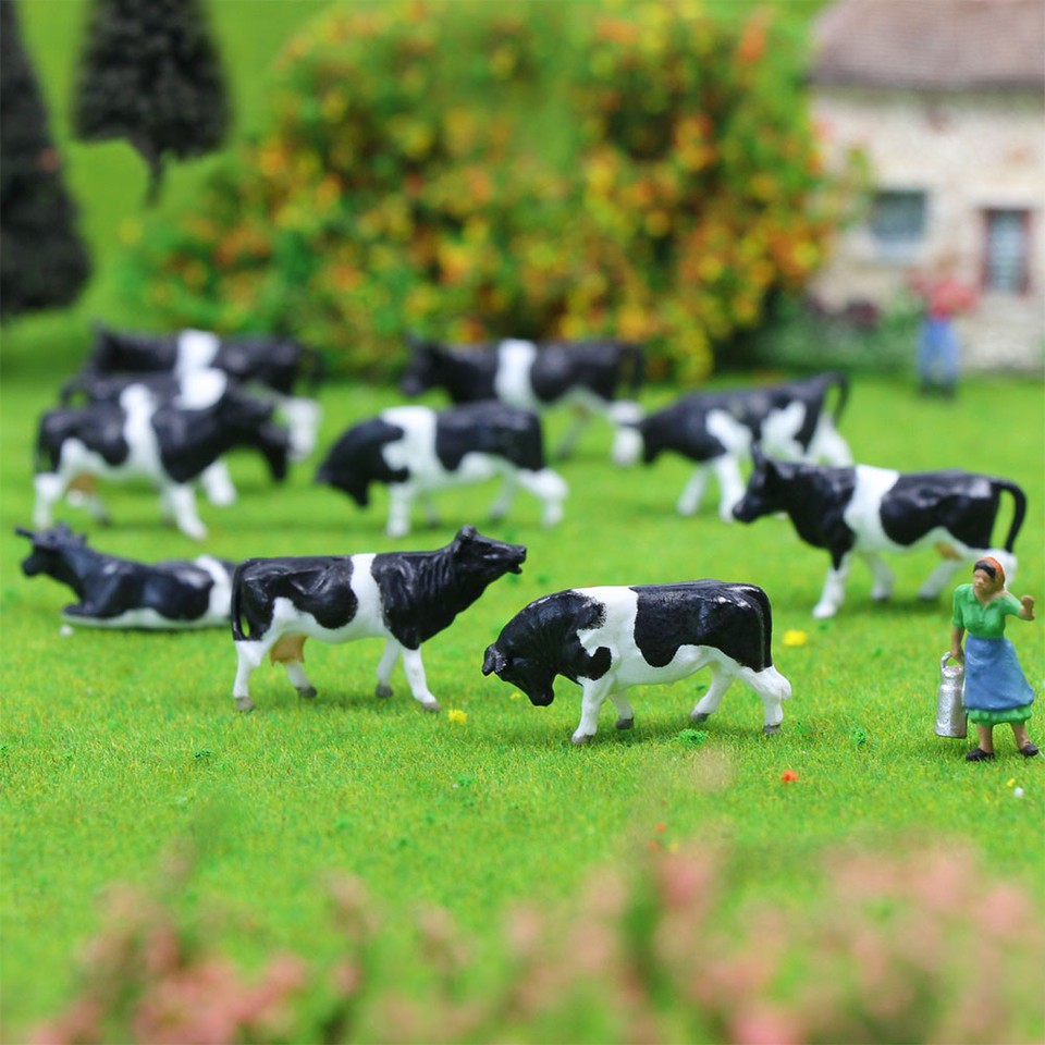 36pcs HO Scale 1:87 Model Cows Black White Cattles Farm Animals ...