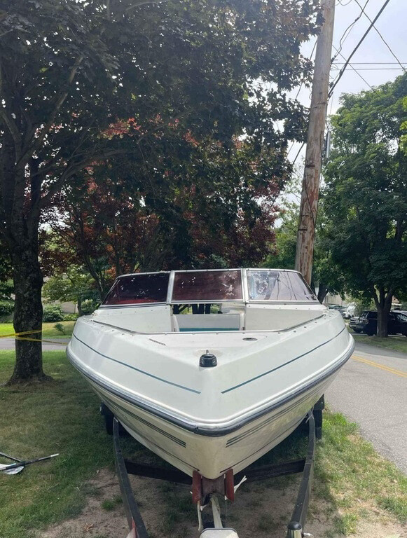 1995 Marada Boats MX3 205 20.5' Bow Rider Mercruiser 88HP i/o Ran in ...