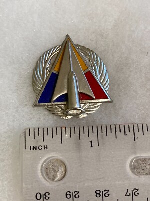 Authentic US Army 3rd Armor Division Headquarters DI DUI Crest Insignia ...