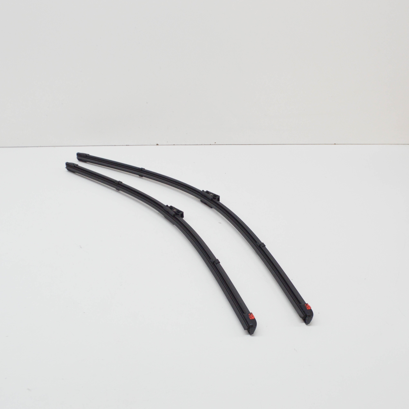 MERCEDES-BENZ GLB X247 Front Wiper Blade Set LHD A2478201202 NEW OEM ...