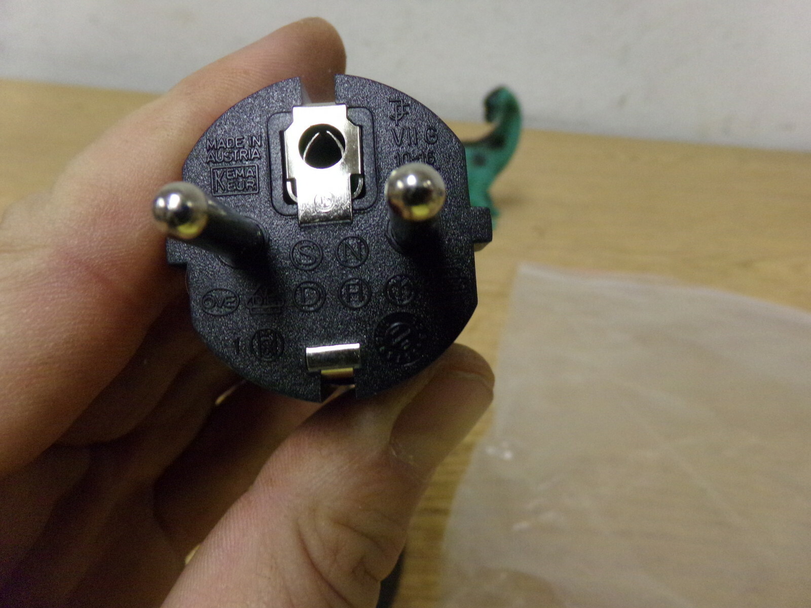 NEW Kema Eur V11 G 10-15 250 C13 10A 250V 283-3543 F Cord *FREE ...