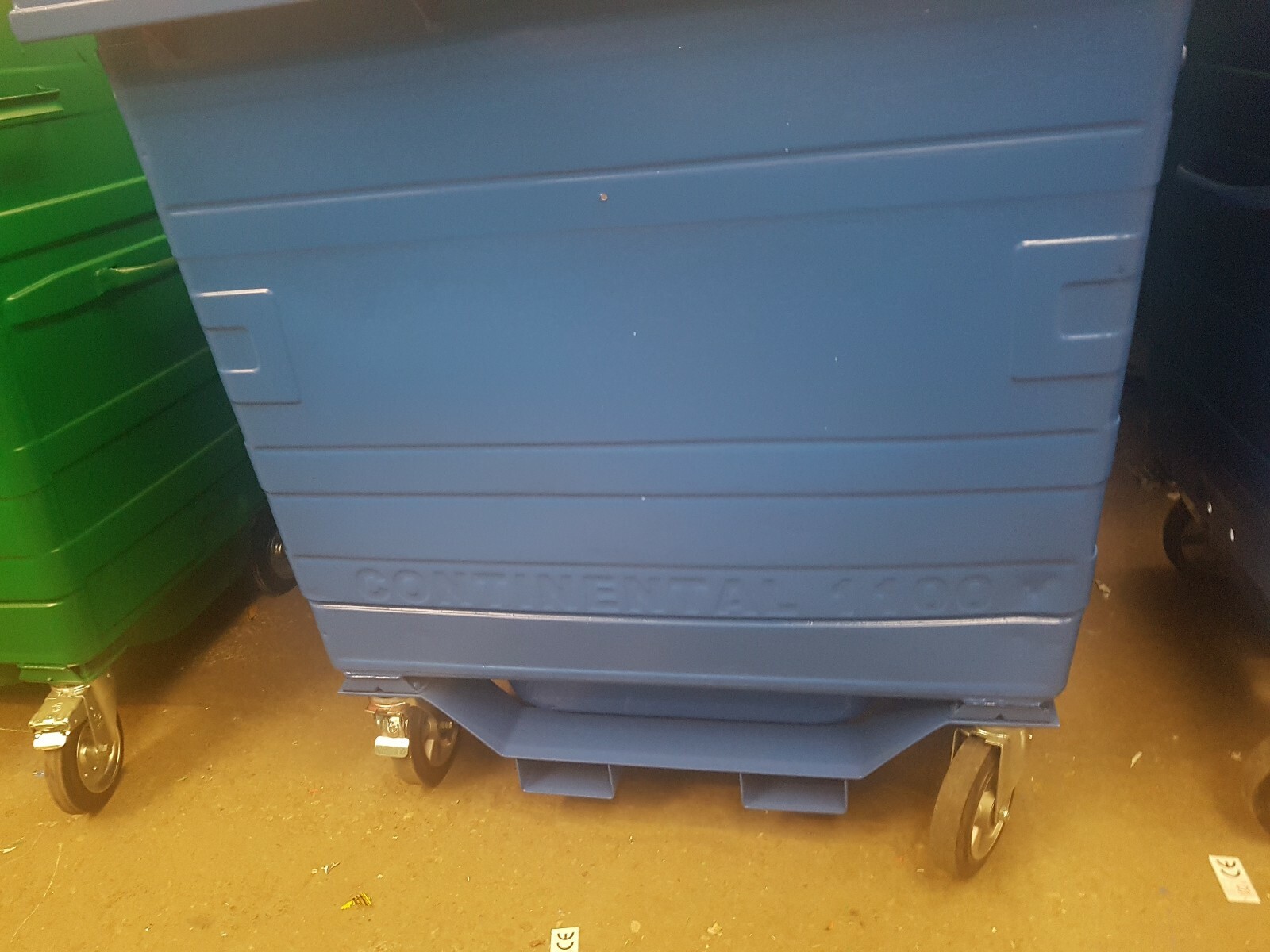 1100 Litre Metal Wheelie Bin Sellers Taylor /Waste Recyling Genral bin ...