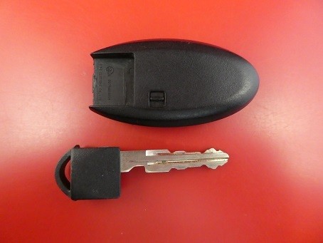 Nissan LEAF ZE02 Smart Key Blank with Chip, Used, Compatible RR1 | eBay UK