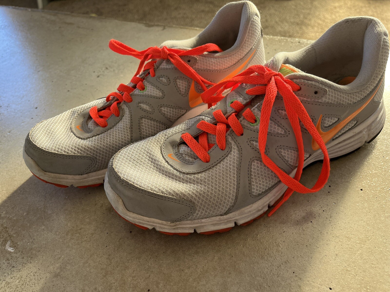 Nike Revolution 2 Women’s Gray /Neon Salmon Running shoes sz. 12 554900 ...