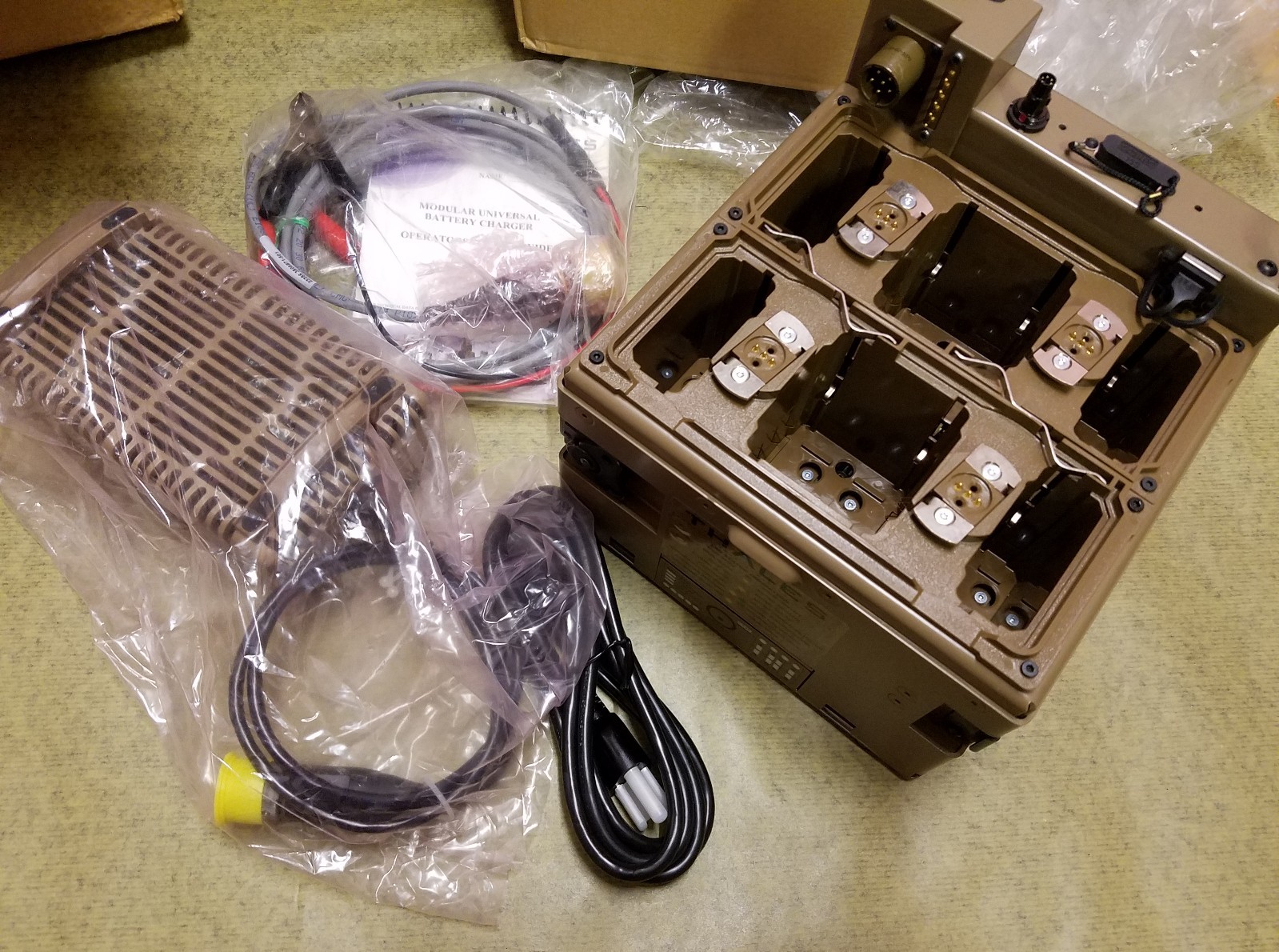 Thales+8-Bay+Charger+for+MBITR+PRC-148+Harris+PRC-152+PRC-154+MPN+ ...