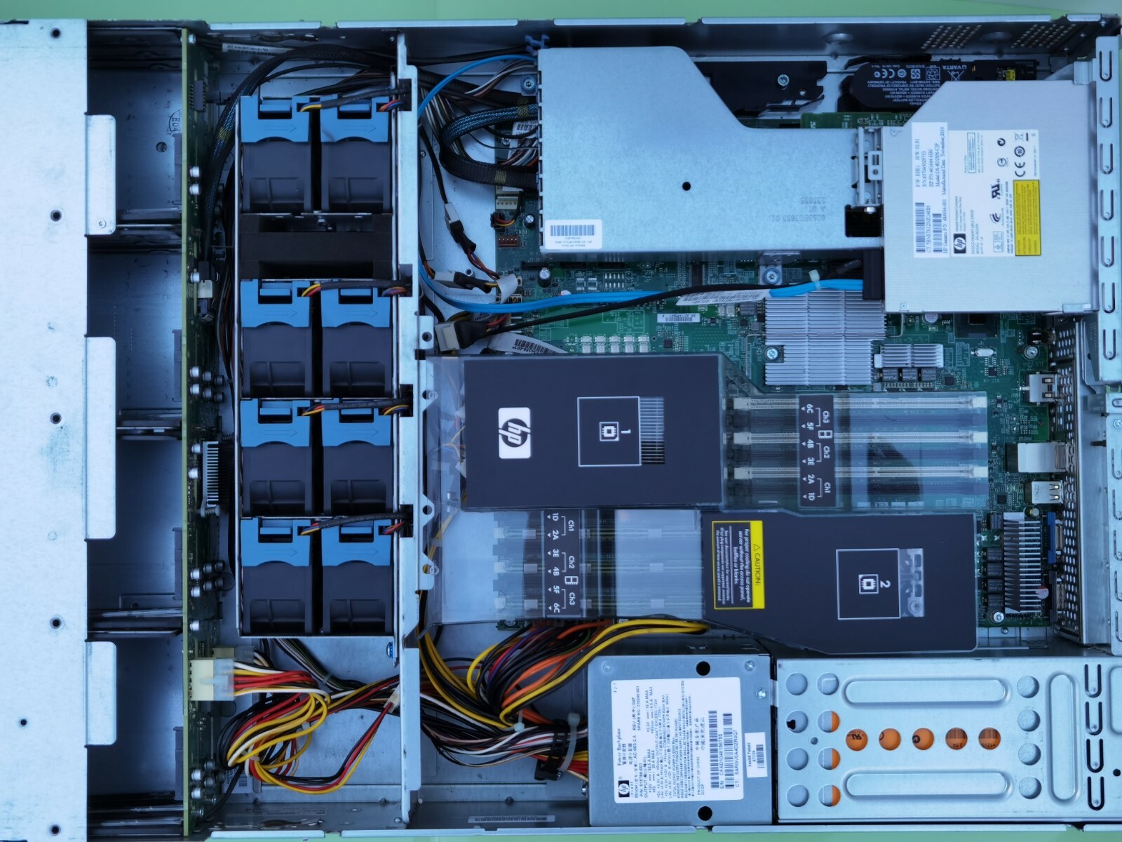 HP StorageWorks P4500 G2 - 10gbe iSCSI San With Rail Kit and License ...