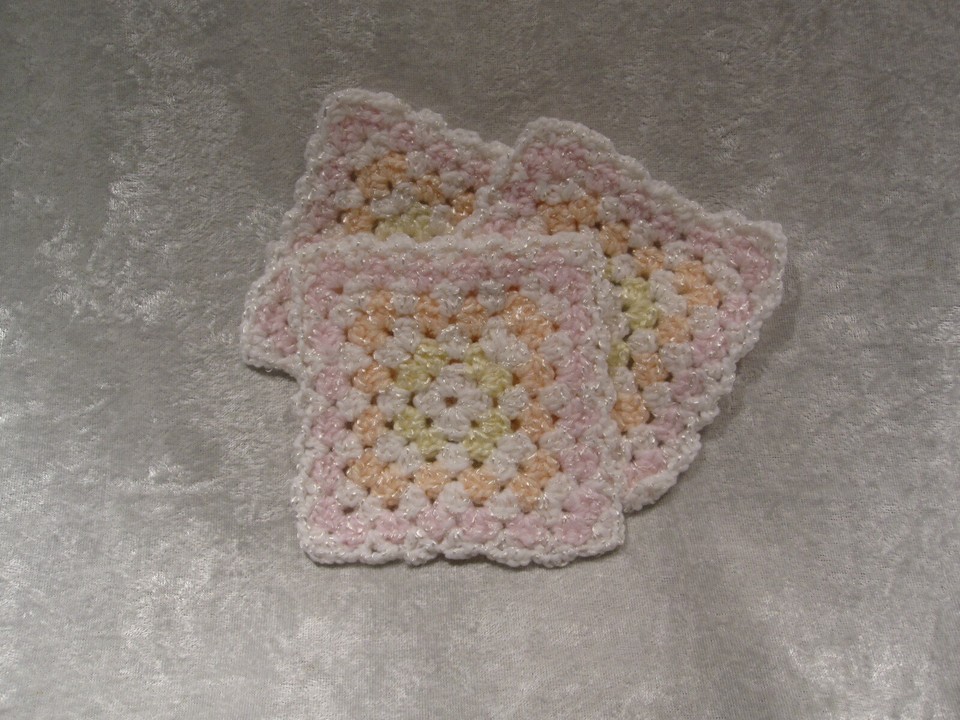 Miniature DOLLHOUSE BABY Crochet Mini BLANKET, Afghan, Quilt, Motif #09 ...