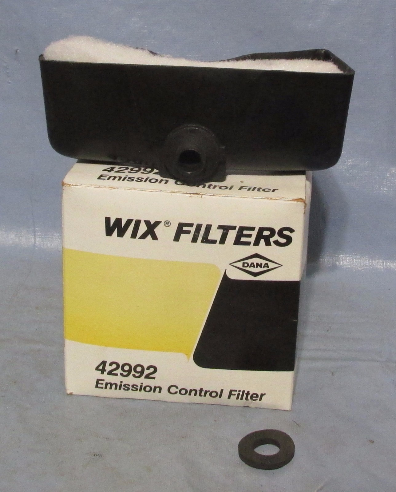 Lot of WIX Air Filters 46174, 46253 & 42992 + Motorcraft FL-1A oil ...