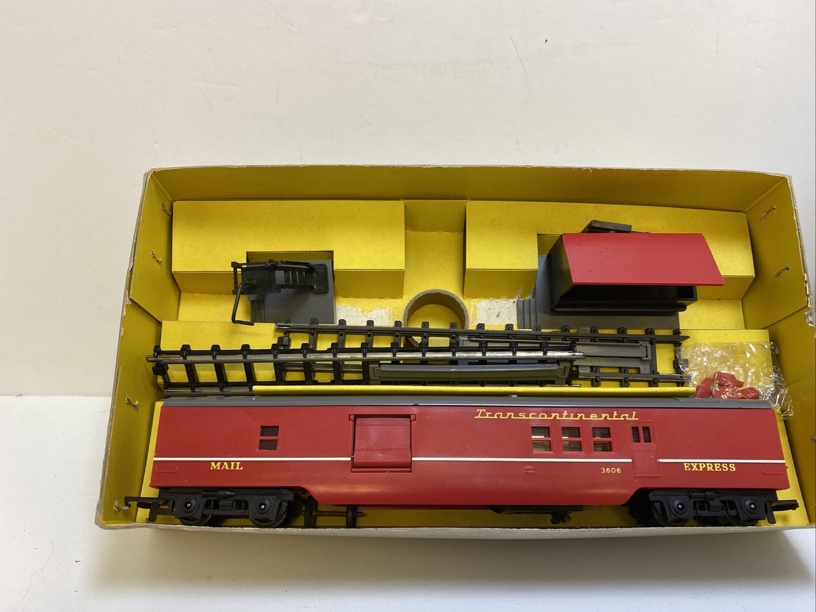 triang R.400 operating transcontinental mail coach set -red coach | eBay UK
