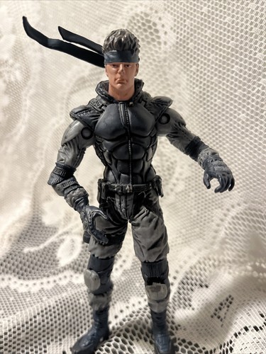 "Solid Snake" McFarlane Toys Tactical Action Metal Gear Solid -Figure ...