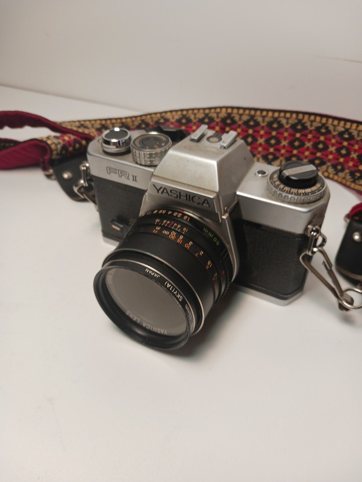 ~Vintage 35mm Yashica FR2 Camera with 50mm 1:1.9 Good Battery ...