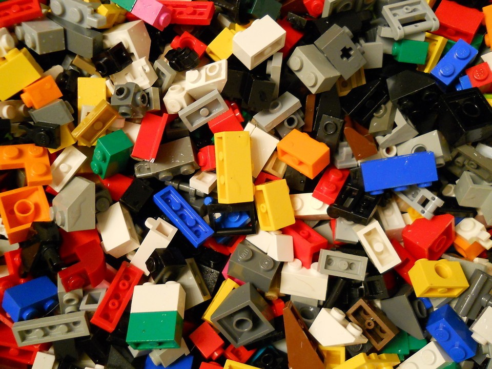 LEGOS 100 Small Tiny Pieces - Bricks, Plates, Slopes, Grills, Caps ...