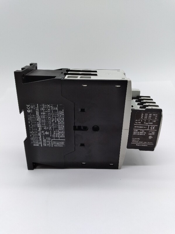 Eaton DIL M40-XTCE040D Motor Starter Contactor with DIL M150-XHIC22 ...