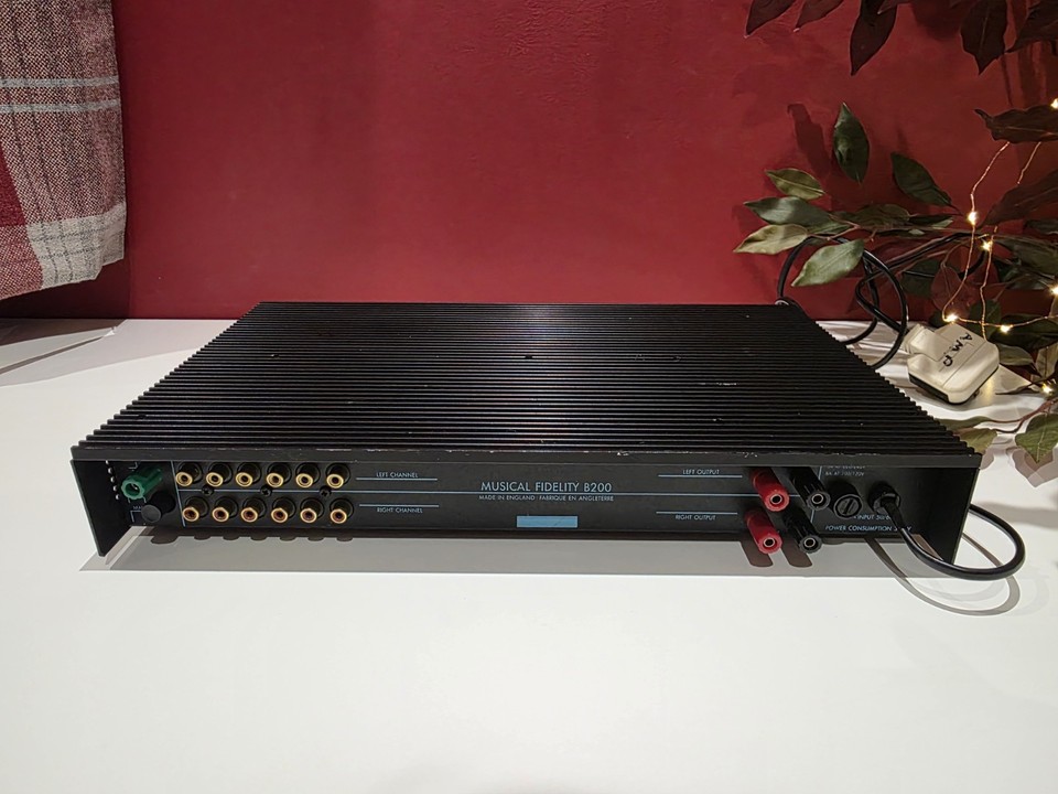 Musical Fidelity B200 - Integrated Amplifier with MM/MC - Black | eBay UK