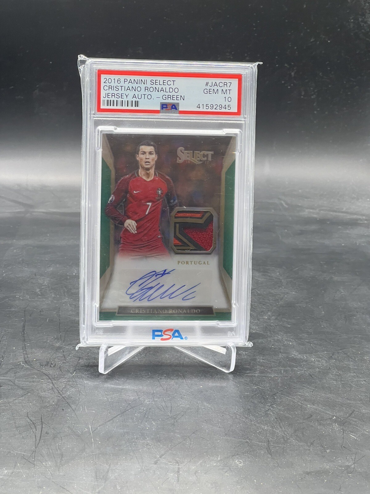 Cristiano Ronaldo Autographed Memorabilia | Signed Photo, Jersey ...