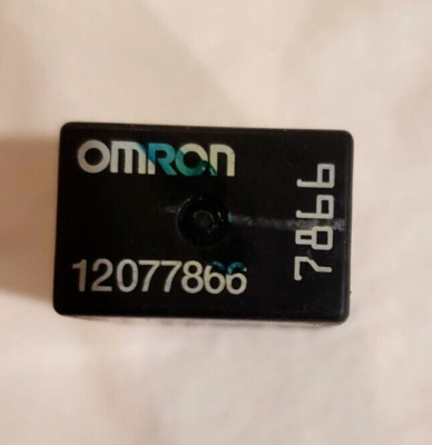 Omron 12077866 - GM 5 Pin Relay - Made in Canada - In super clean shape ...