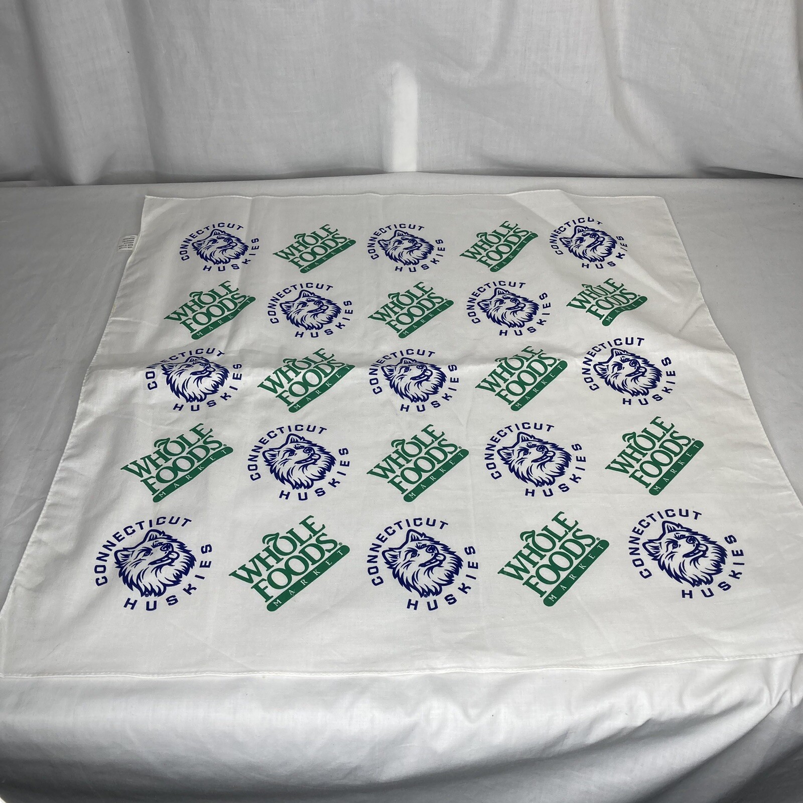 UConn University of Connecticut Huskies Logo Fan Rally Towel & Whole ...